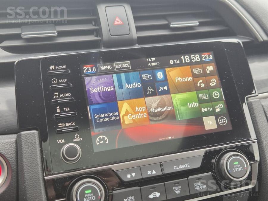 Zils Honda Civic 2020 Rīga, ar dzinēja tilpumu 1.50 L un nobraukumu 67 tūkst. km par 18500 €, foto 24 vietnē AUTOMOTO.COM.LV