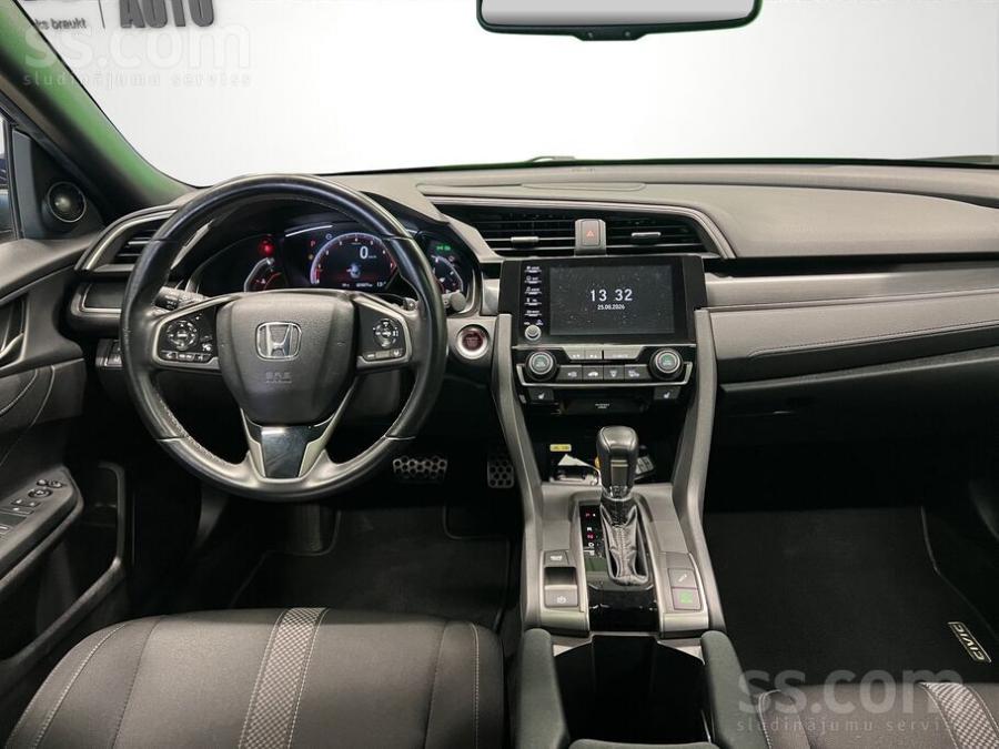 Zils Honda Civic 2021 Rīga, ar dzinēja tilpumu 1.50 L un nobraukumu 29 tūkst. km par 18990 €, foto 15 vietnē AUTOMOTO.COM.LV