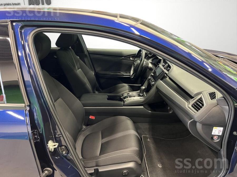 Zils Honda Civic 2021 Rīga, ar dzinēja tilpumu 1.50 L un nobraukumu 29 tūkst. km par 18990 €, foto 18 vietnē AUTOMOTO.COM.LV
