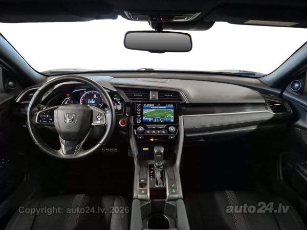 Blue Honda Civic 2021 in Tallinn, with an engine capacity of 1.50 L and mileage of 106 thousand km for 18990 €, photo 9 on AUTOMOTO.COM.LV