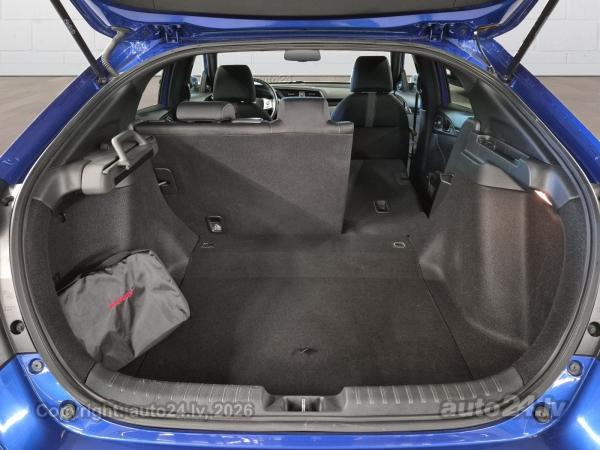 Blue Honda Civic 2021 in Tallinn, with an engine capacity of 1.50 L and mileage of 106 thousand km for 18990 €, photo 11 on AUTOMOTO.COM.LV