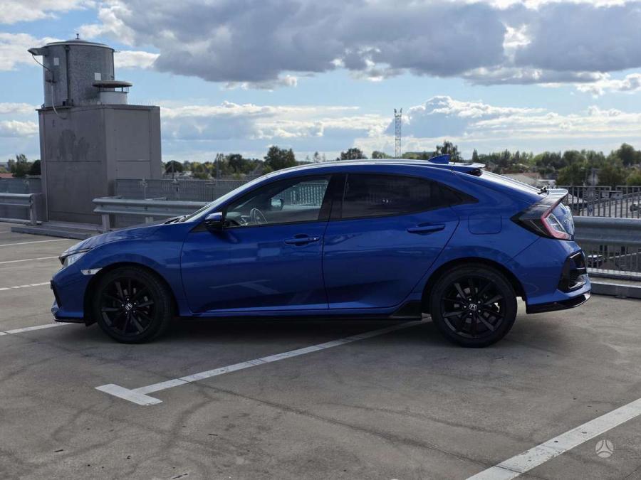 Zils Honda Civic 2021 Šauļi, ar dzinēja tilpumu 1.50 L un nobraukumu 64 tūkst. km par 18990 €, foto 8 vietnē AUTOMOTO.COM.LV