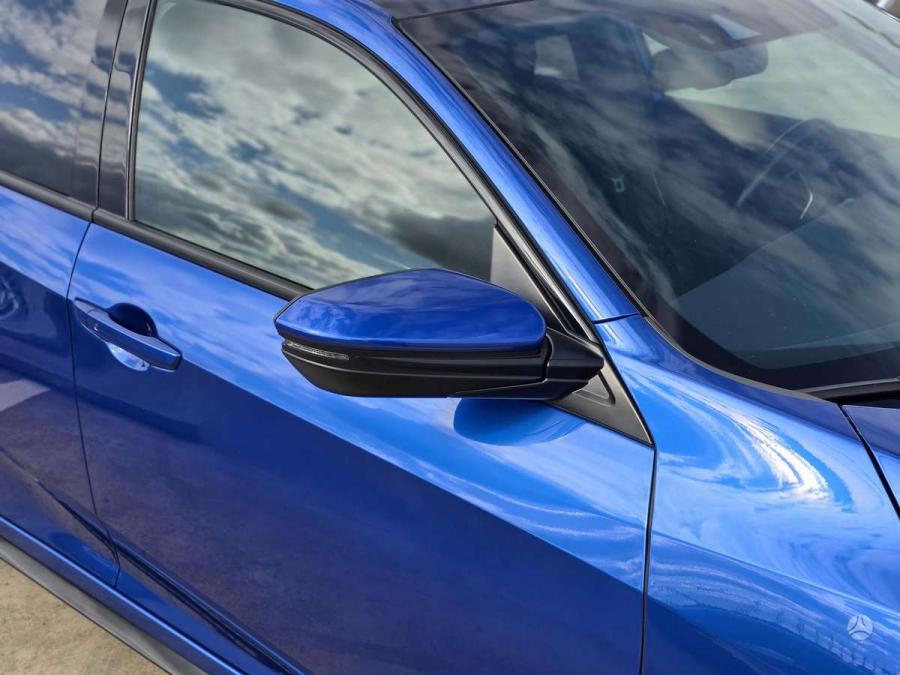 Zils Honda Civic 2021 Šauļi, ar dzinēja tilpumu 1.50 L un nobraukumu 64 tūkst. km par 18990 €, foto 19 vietnē AUTOMOTO.COM.LV