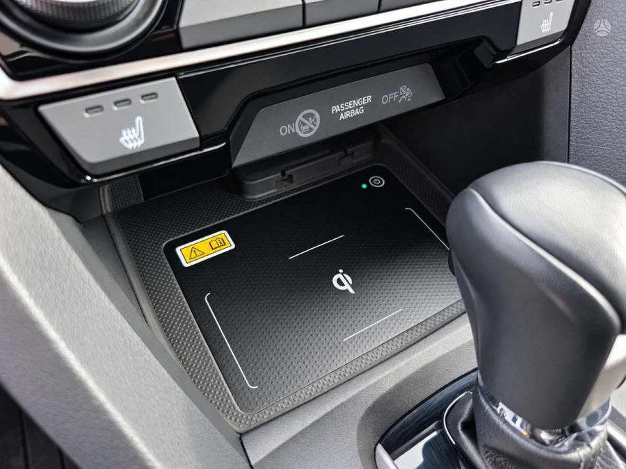 Zils Honda Civic 2021 Šauļi, ar dzinēja tilpumu 1.50 L un nobraukumu 64 tūkst. km par 18990 €, foto 38 vietnē AUTOMOTO.COM.LV