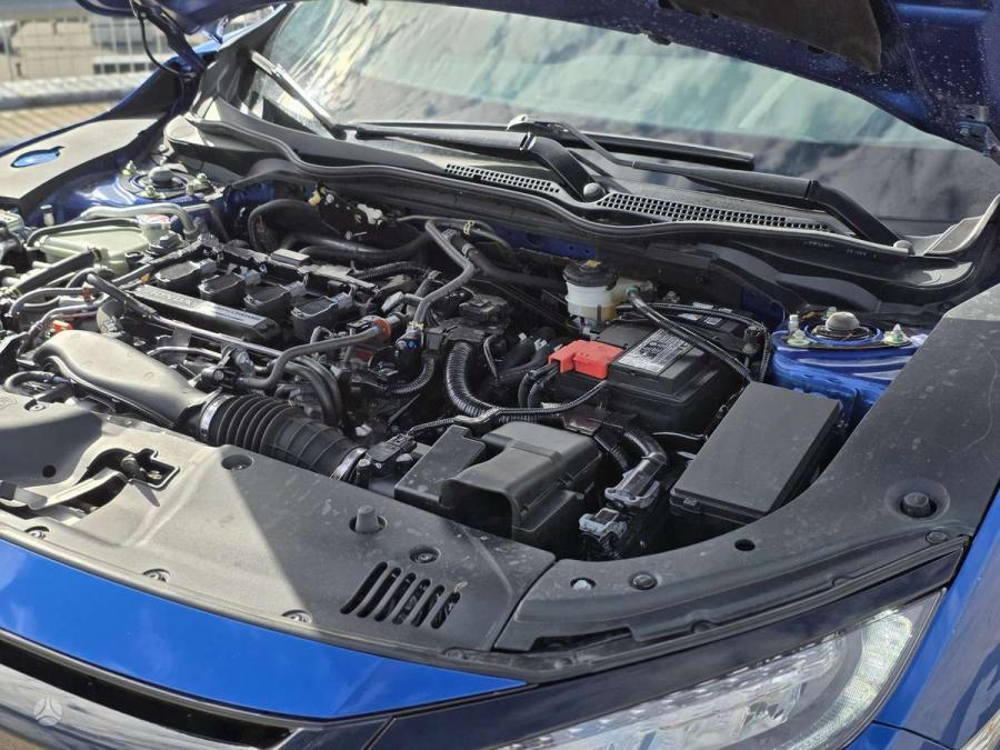 Zils Honda Civic 2021 Šauļi, ar dzinēja tilpumu 1.50 L un nobraukumu 64 tūkst. km par 18990 €, foto 48 vietnē AUTOMOTO.COM.LV