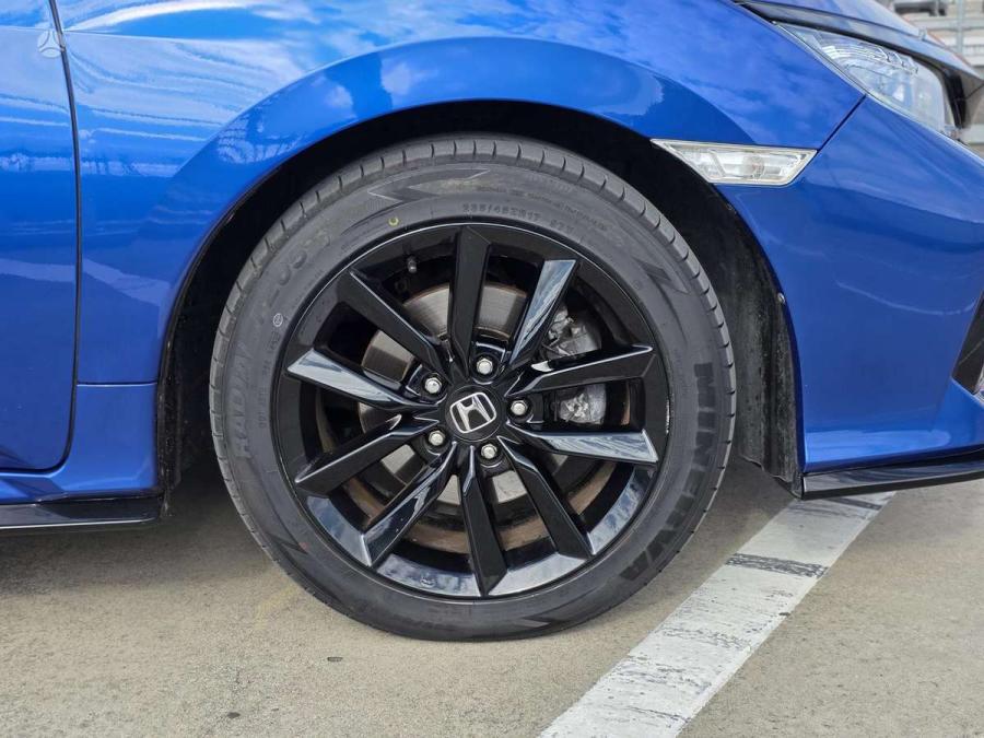 Zils Honda Civic 2021 Šauļi, ar dzinēja tilpumu 1.50 L un nobraukumu 64 tūkst. km par 18990 €, foto 52 vietnē AUTOMOTO.COM.LV