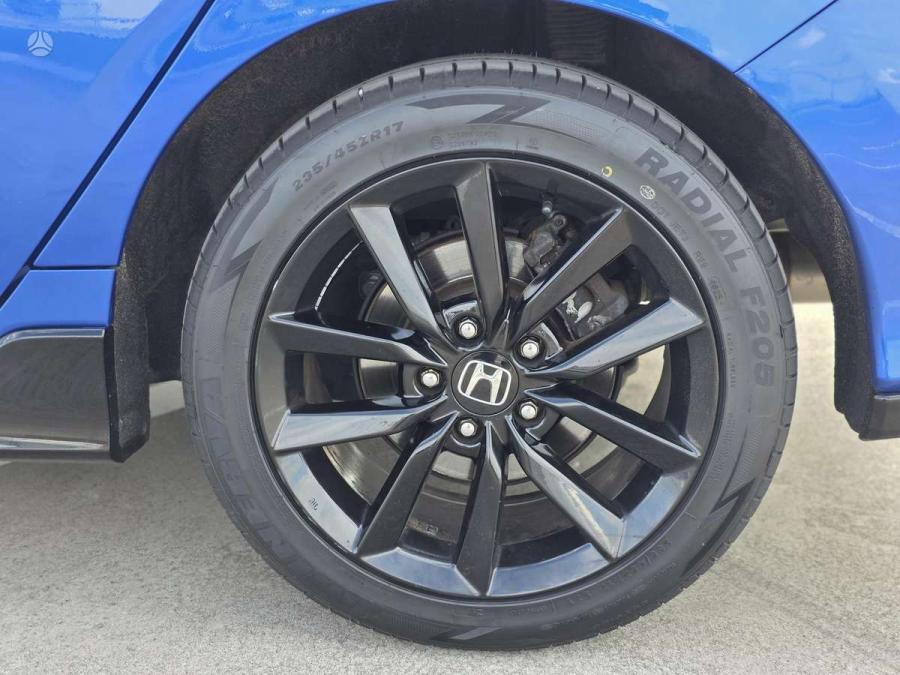 Zils Honda Civic 2021 Šauļi, ar dzinēja tilpumu 1.50 L un nobraukumu 64 tūkst. km par 18990 €, foto 54 vietnē AUTOMOTO.COM.LV