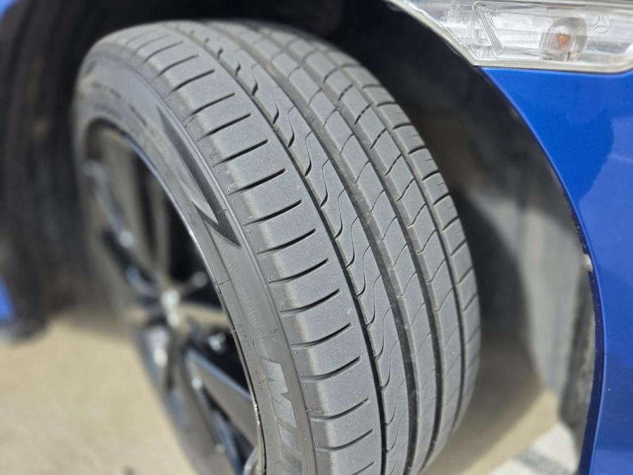 Zils Honda Civic 2021 Šauļi, ar dzinēja tilpumu 1.50 L un nobraukumu 64 tūkst. km par 18990 €, foto 55 vietnē AUTOMOTO.COM.LV