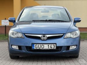 Blue Honda Civic 2006 in Kaisiadorys, with an engine capacity of 1.30 L and mileage of 203 thousand km for 2300 €, photo 3 on AUTOMOTO.COM.LV