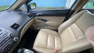 Blue Honda Civic 2006 in Vilnius, with an engine capacity of 1.30 L and mileage of 330 thousand km for 2900 €, photo 13 on AUTOMOTO.COM.LV