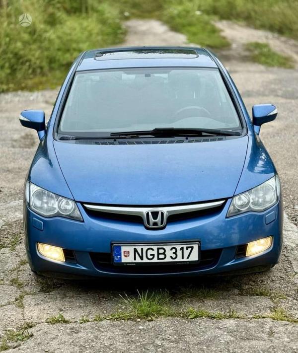 Синий Хонда Цивик 2006 в Вильнюс, объемом двигателя 1.80 л и пробегом 270 тыс. км за 750 €, фото 4 на AUTOMOTO.COM.LV