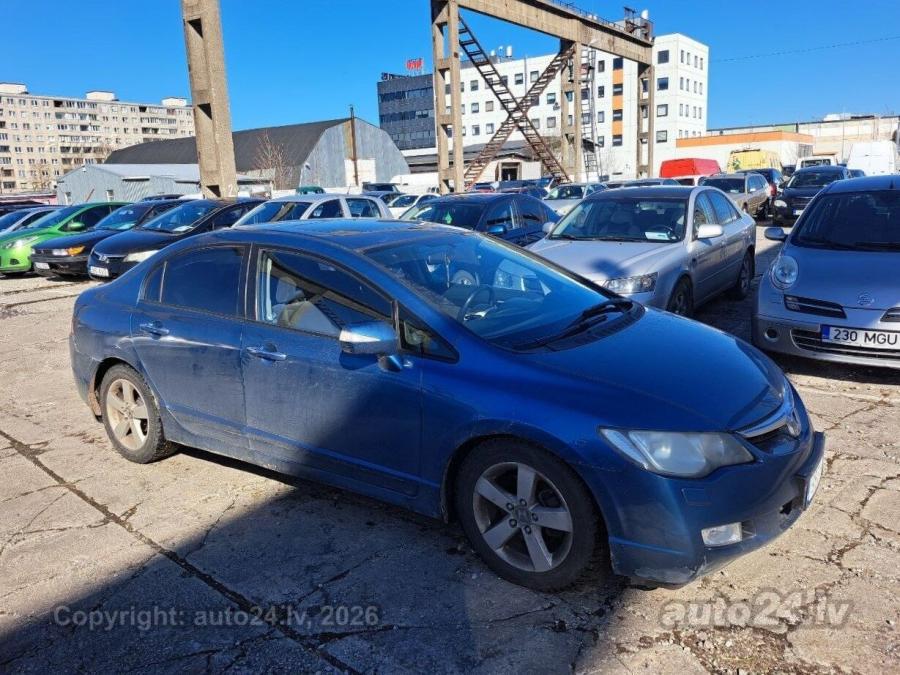 Zils Honda Civic 2007 Tallina, ar dzinēja tilpumu 1.80 L un nobraukumu 275 tūkst. km par 899 €, foto 1 vietnē AUTOMOTO.COM.LV