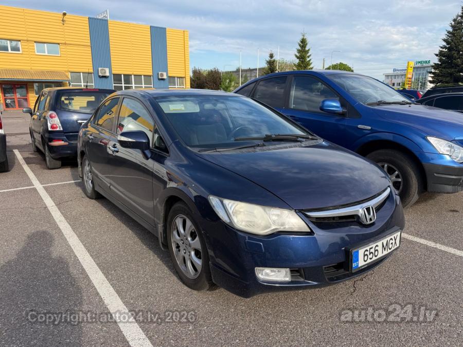 Blue Honda Civic 2007 in Tallinn, with an engine capacity of 1.80 L and mileage of 254 thousand km for 1499 €, photo 1 on AUTOMOTO.COM.LV