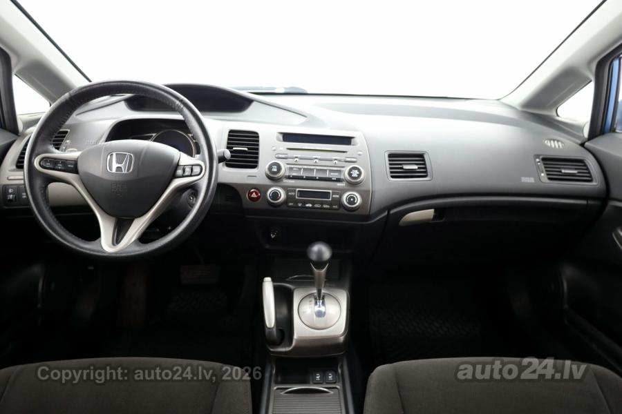 Zils Honda Civic 2007 Tallina, ar dzinēja tilpumu 1.80 L un nobraukumu 262 tūkst. km par 1199 €, foto 6 vietnē AUTOMOTO.COM.LV