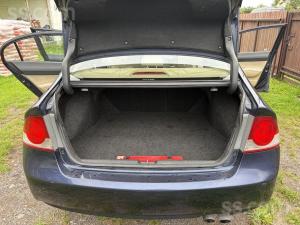 Blue Honda Civic 2007 in Riga, with an engine capacity of 1.80 L and mileage of 341 thousand km for 1800 €, photo 9 on AUTOMOTO.COM.LV