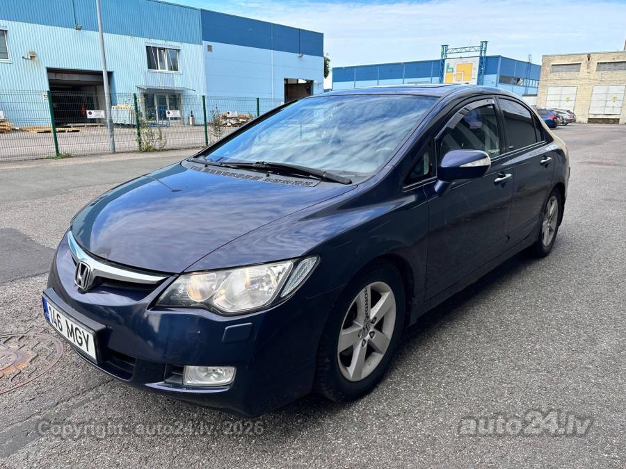Zils Honda Civic 2007 Tallina, ar dzinēja tilpumu 1.80 L un nobraukumu 186 tūkst. km par 699 €, foto 1 vietnē AUTOMOTO.COM.LV