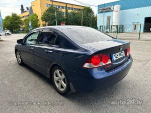 Zils Honda Civic 2007 Tallina, ar dzinēja tilpumu 1.80 L un nobraukumu 186 tūkst. km par 699 €, foto 8 vietnē AUTOMOTO.COM.LV