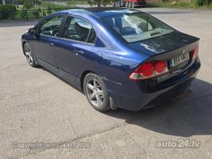 Синий Хонда Цивик 2007 в Таллин, объемом двигателя 1.80 л и пробегом 159 тыс. км за 2000 €, фото 8 на AUTOMOTO.COM.LV