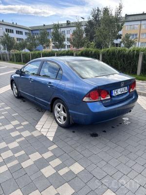 Blue Honda Civic 2007 in Jelgava, with an engine capacity of 1.80 L and mileage of 149 thousand km for 1488 €, photo 4 on AUTOMOTO.COM.LV