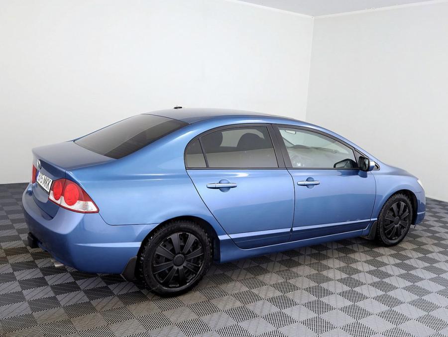 Zils Honda Civic 2007 Tallina, ar dzinēja tilpumu 1.80 L un nobraukumu 262 tūkst. km par 1099 €, foto 11 vietnē AUTOMOTO.COM.LV