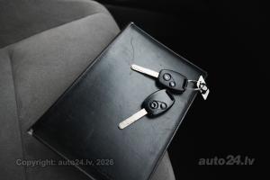 Zils Honda Civic 2007 Tallina, ar dzinēja tilpumu 1.80 L un nobraukumu 159 tūkst. km par 2499 €, foto 15 vietnē AUTOMOTO.COM.LV