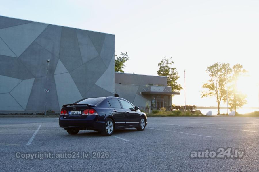 Zils Honda Civic 2008 Tartu, ar dzinēja tilpumu 1.80 L un nobraukumu 164 tūkst. km par 3950 €, foto 15 vietnē AUTOMOTO.COM.LV