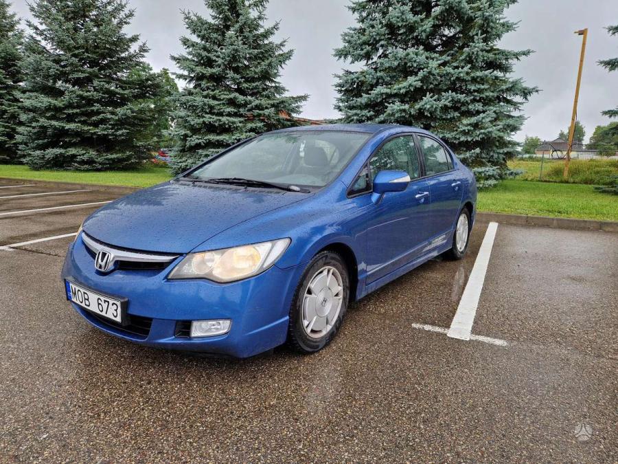 Blue Honda Civic 2008 in Kaunas, with an engine capacity of 1.30 L and mileage of 250 thousand km for 2550 €, photo 4 on AUTOMOTO.COM.LV