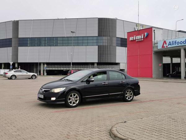 Zils Honda Civic 2009 Viļņa, ar dzinēja tilpumu 1.34 L un nobraukumu 400 tūkst. km par 1350 €, foto 6 vietnē AUTOMOTO.COM.LV