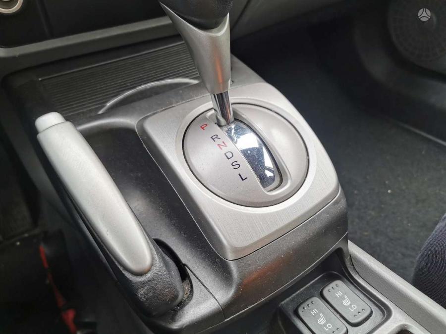 Blue Honda Civic 2009 in Vilnius, with an engine capacity of 1.34 L and mileage of 400 thousand km for 1350 €, photo 20 on AUTOMOTO.COM.LV