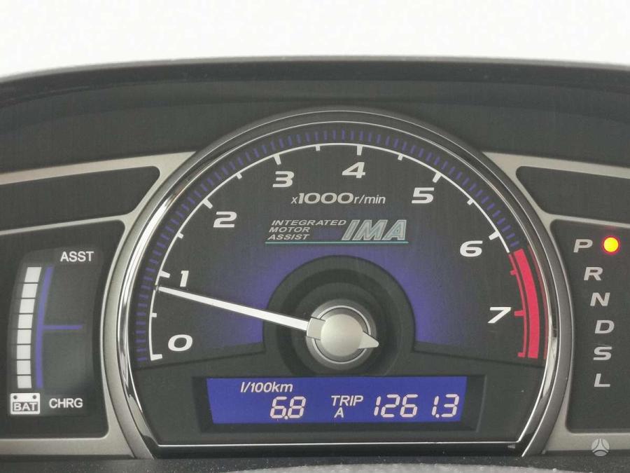 Blue Honda Civic 2009 in Vilnius, with an engine capacity of 1.34 L and mileage of 400 thousand km for 1350 €, photo 24 on AUTOMOTO.COM.LV
