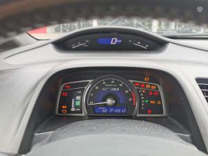 Blue Honda Civic 2009 in Vilnius, with an engine capacity of 1.34 L and mileage of 400 thousand km for 1350 €, photo 30 on AUTOMOTO.COM.LV