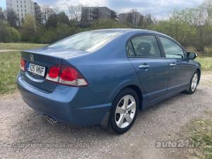 Blue Honda Civic 2010 in Tallinn, with an engine capacity of 1.80 L and mileage of 108 thousand km for 4490 €, photo 6 on AUTOMOTO.COM.LV