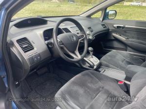 Blue Honda Civic 2010 in Tallinn, with an engine capacity of 1.80 L and mileage of 108 thousand km for 4490 €, photo 9 on AUTOMOTO.COM.LV