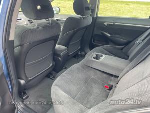 Blue Honda Civic 2010 in Tallinn, with an engine capacity of 1.80 L and mileage of 108 thousand km for 4490 €, photo 10 on AUTOMOTO.COM.LV
