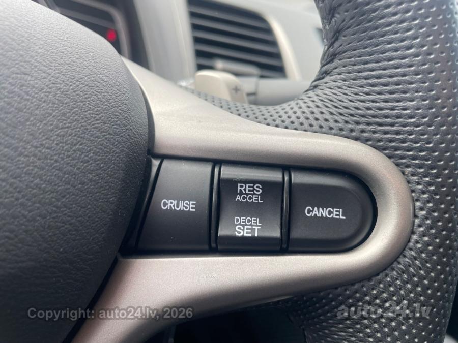 Blue Honda Civic 2010 in Tallinn, with an engine capacity of 1.80 L and mileage of 108 thousand km for 4490 €, photo 14 on AUTOMOTO.COM.LV