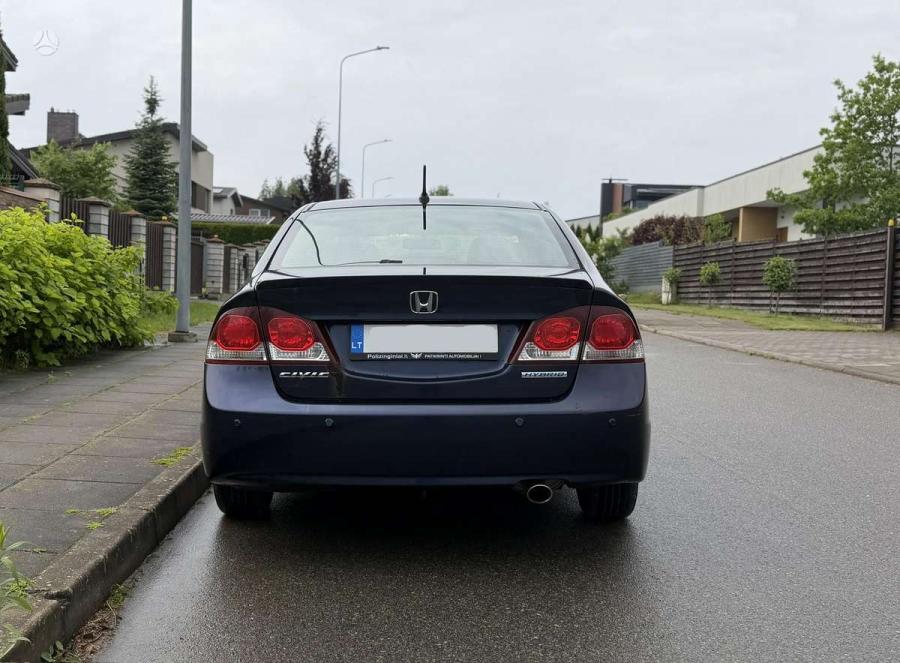 Zils Honda Civic 2010 Viļņa, ar dzinēja tilpumu 1.34 L un nobraukumu 292 tūkst. km par 3250 €, foto 6 vietnē AUTOMOTO.COM.LV