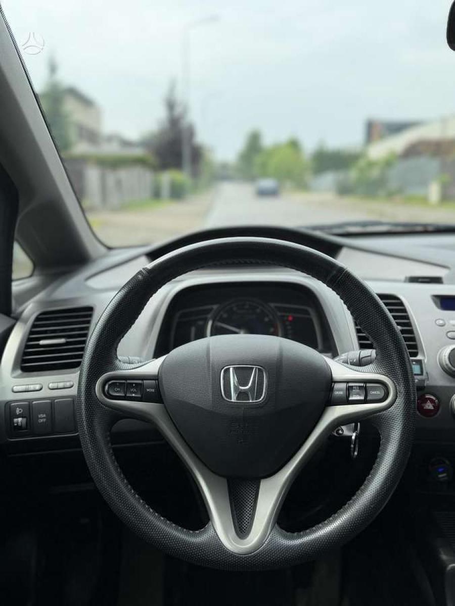 Zils Honda Civic 2010 Viļņa, ar dzinēja tilpumu 1.34 L un nobraukumu 292 tūkst. km par 3250 €, foto 11 vietnē AUTOMOTO.COM.LV