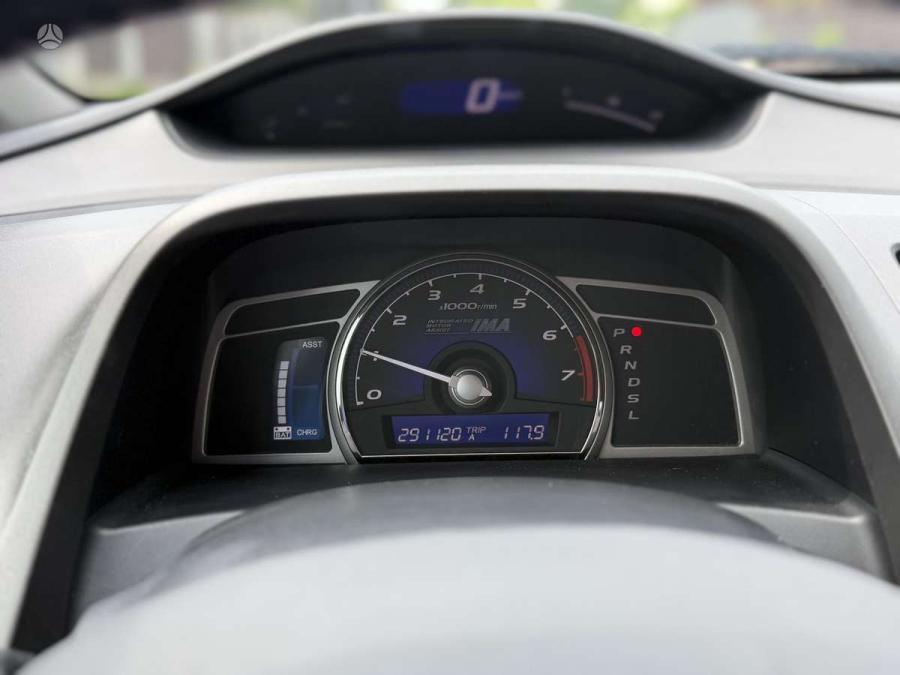 Zils Honda Civic 2010 Viļņa, ar dzinēja tilpumu 1.34 L un nobraukumu 292 tūkst. km par 3250 €, foto 12 vietnē AUTOMOTO.COM.LV