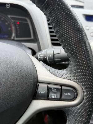 Zils Honda Civic 2010 Viļņa, ar dzinēja tilpumu 1.34 L un nobraukumu 292 tūkst. km par 3250 €, foto 16 vietnē AUTOMOTO.COM.LV