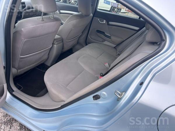 Хонда Цивик 2012 в Юрмала на AUTOMOTO.COM.LV Синий Хонда Цивик 2012 в Юрмала, объемом двигателя 1.80 л и пробегом 170 тыс. км за 6800 €, фото 9 на AUTOMOTO.COM.LV
