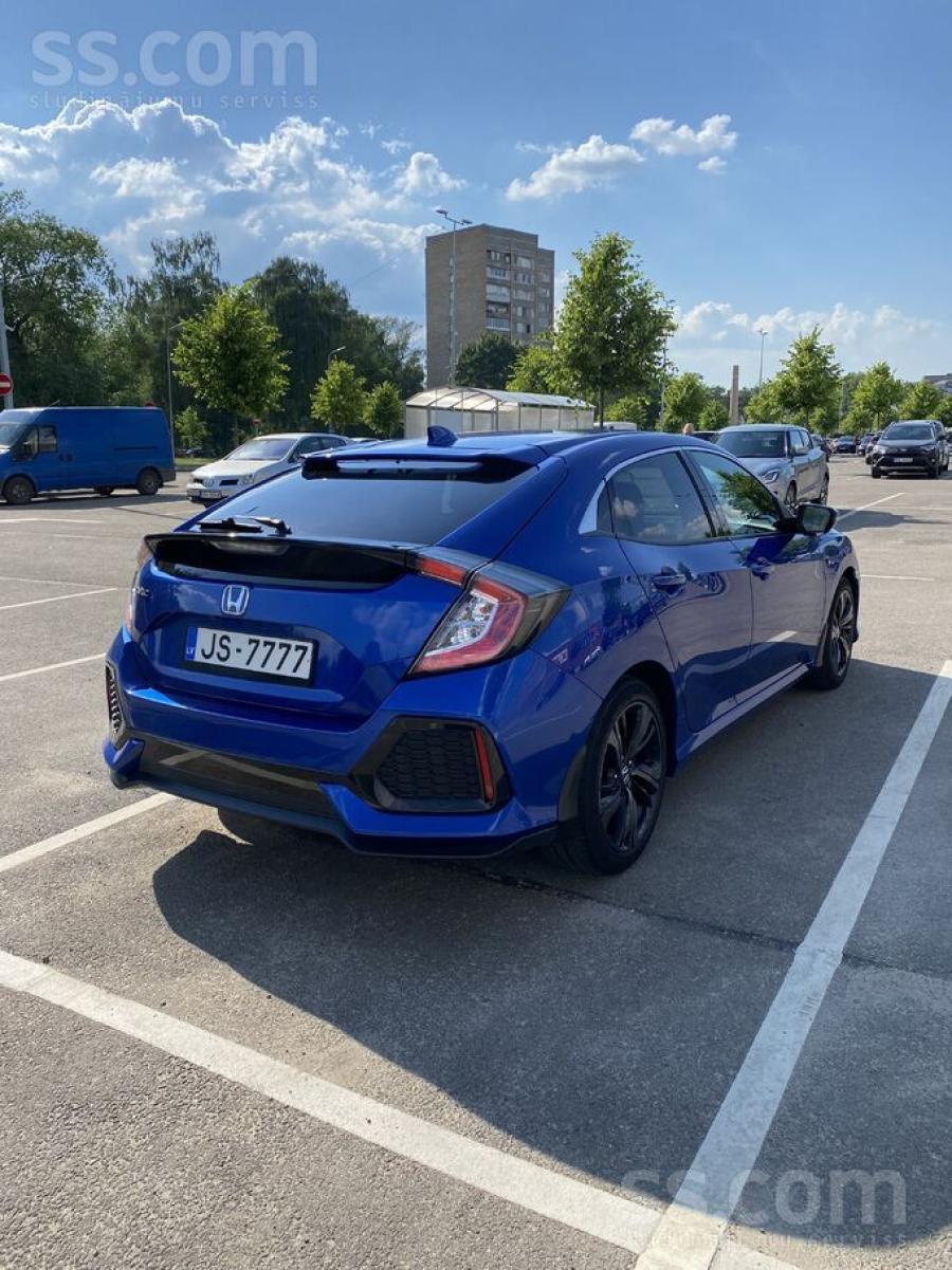 Zils Honda Civic 2017 Rīga, ar dzinēja tilpumu 1.00 L un nobraukumu 118 tūkst. km par 12500 €, foto 6 vietnē AUTOMOTO.COM.LV