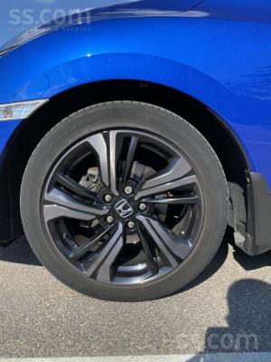 Zils Honda Civic 2017 Rīga, ar dzinēja tilpumu 1.00 L un nobraukumu 118 tūkst. km par 12500 €, foto 8 vietnē AUTOMOTO.COM.LV