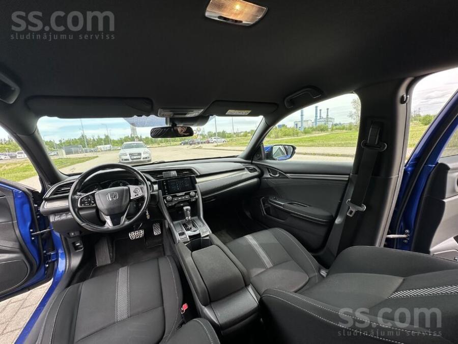 Zils Honda Civic 2017 Rīga, ar dzinēja tilpumu 1.00 L un nobraukumu 118 tūkst. km par 12500 €, foto 10 vietnē AUTOMOTO.COM.LV