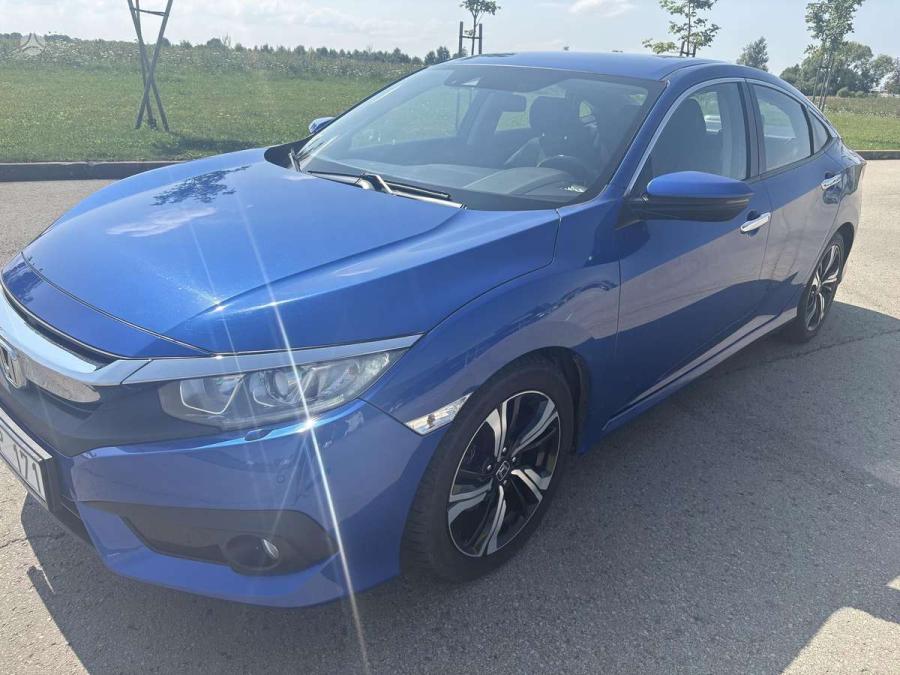 Zils Honda Civic 2018 Šauļi, ar dzinēja tilpumu 1.50 L un nobraukumu 77 tūkst. km par 13400 €, foto 1 vietnē AUTOMOTO.COM.LV