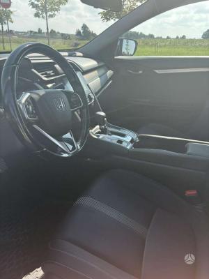Zils Honda Civic 2018 Šauļi, ar dzinēja tilpumu 1.50 L un nobraukumu 77 tūkst. km par 13400 €, foto 9 vietnē AUTOMOTO.COM.LV