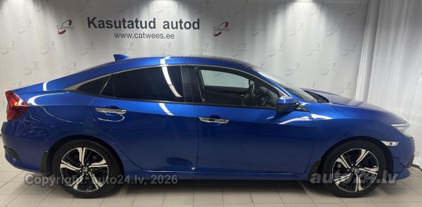 Blue Honda Civic 2019 in Tallinn, with an engine capacity of 1.50 L and mileage of 80 thousand km for 17400 €, photo 6 on AUTOMOTO.COM.LV