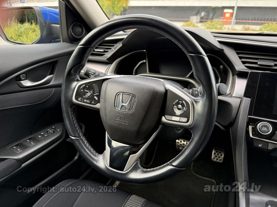 Синий Хонда Цивик 2019 в Таллин, объемом двигателя 1.50 л и пробегом 33 тыс. км за 17890 €, фото 15 на AUTOMOTO.COM.LV