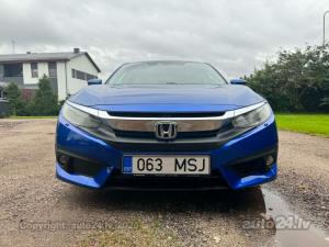 Zils Honda Civic 2019 Tallina, ar dzinēja tilpumu 1.60 L un nobraukumu 118 tūkst. km par 15000 €, foto  vietnē AUTOMOTO.COM.LV