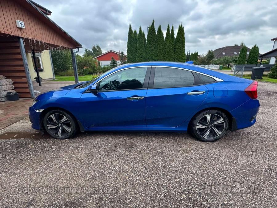 Zils Honda Civic 2019 Tallina, ar dzinēja tilpumu 1.60 L un nobraukumu 118 tūkst. km par 15000 €, foto 8 vietnē AUTOMOTO.COM.LV