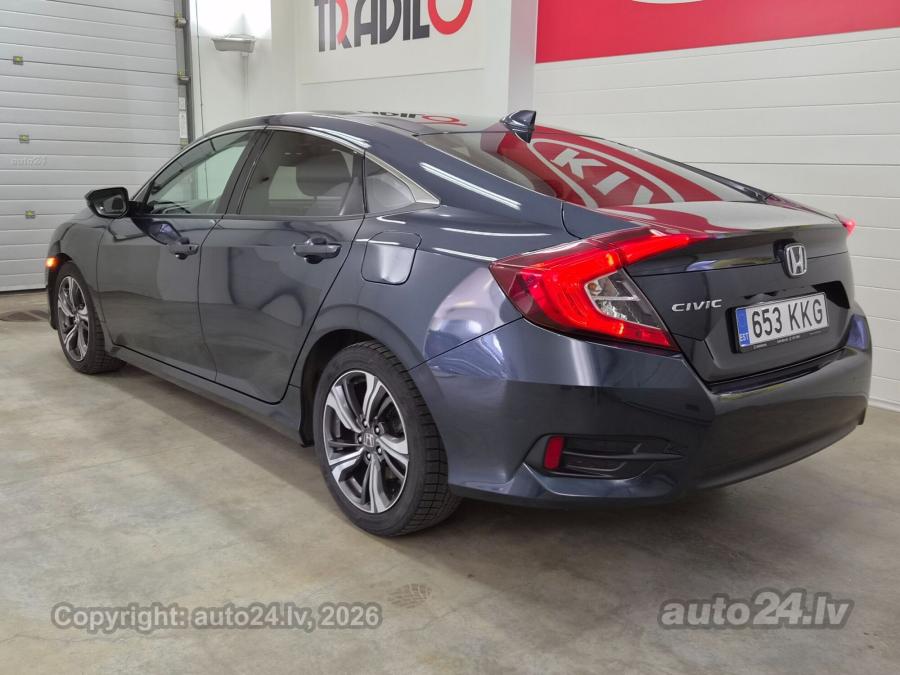 Zils Honda Civic 2021 Hāpsalu, ar dzinēja tilpumu 1.50 L un nobraukumu 124 tūkst. km par 19200 €, foto 7 vietnē AUTOMOTO.COM.LV